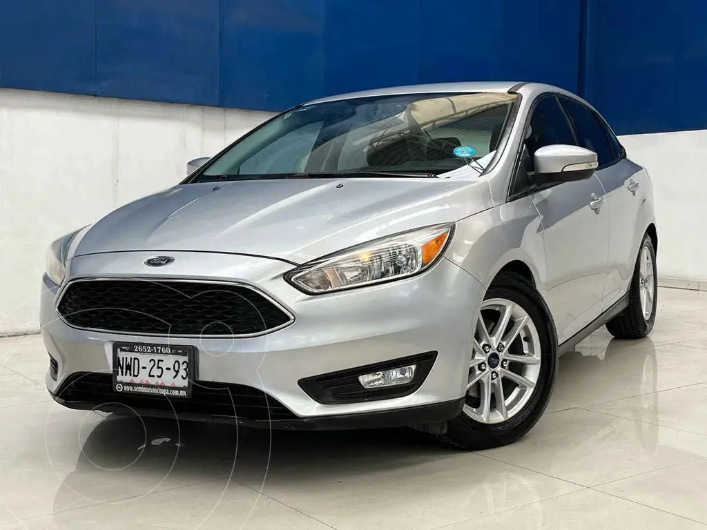 Ford Focus SE Aut usado (2016) color Plata precio $188,000