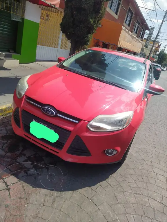 Ford Focus SE Plus Aut usado (2013) color Rojo precio $120,500