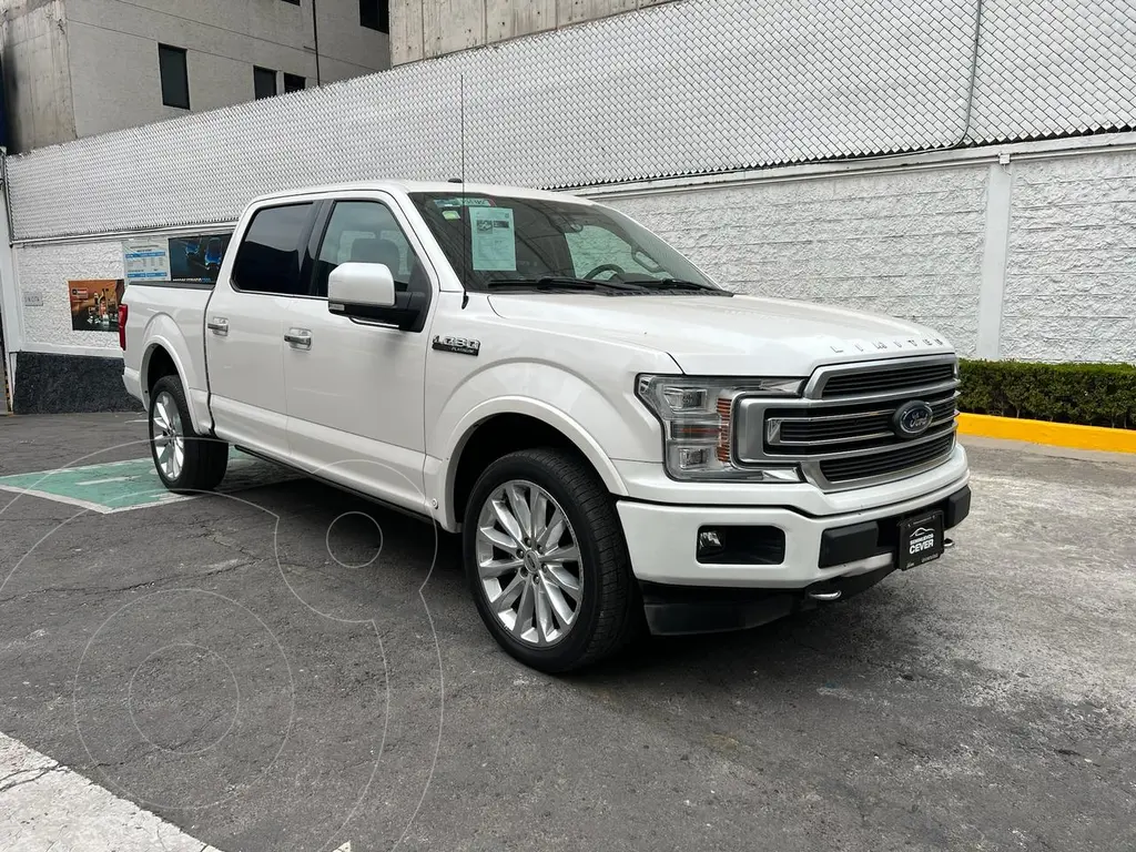 Ford Lobo Doble Cabina XLT 4x2 V8 usado (2019) color Blanco Oxford ...