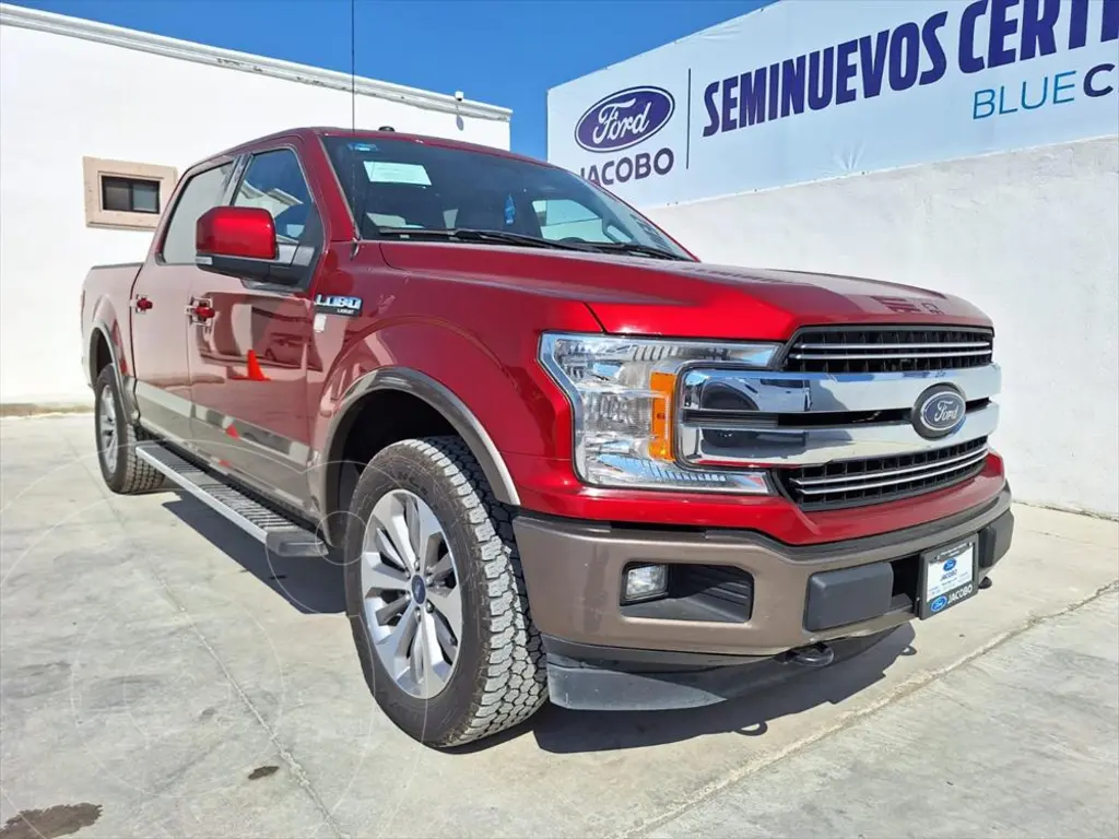 Ford Lobo Lariat Crew Cab 4x4 usado (2018) color Rojo precio $695,000