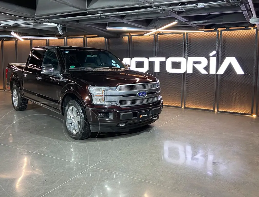 Ford Lobo Doble Cabina Platinum 4x4 usado (2019) color caf precio $880,000