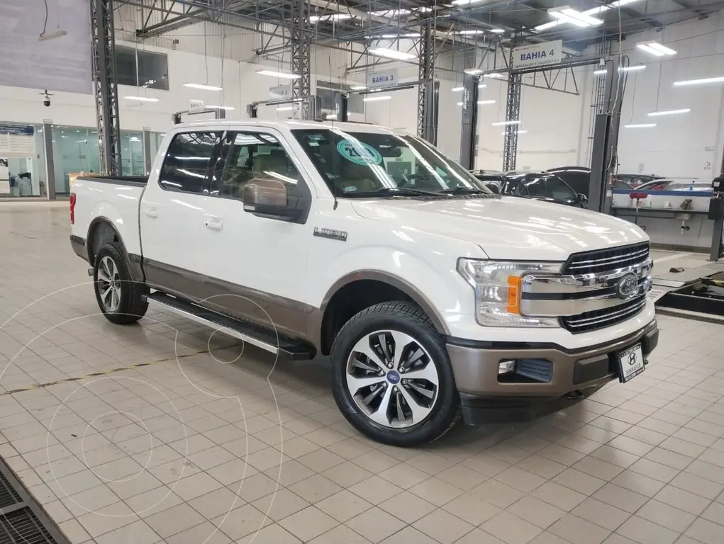 Ford Lobo Doble Cabina Lariat 4x4 usado (2019) color Blanco precio $850,000