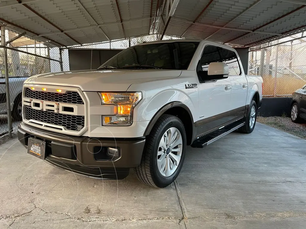 Ford Lobo Doble Cabina Lariat 4x4 usado (2016) color Blanco precio $629,000