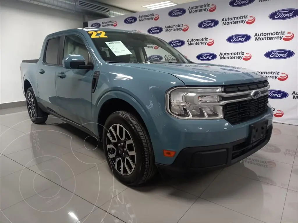 Ford Maverick Lariat usado (2022) color Azul Claro precio $750,000