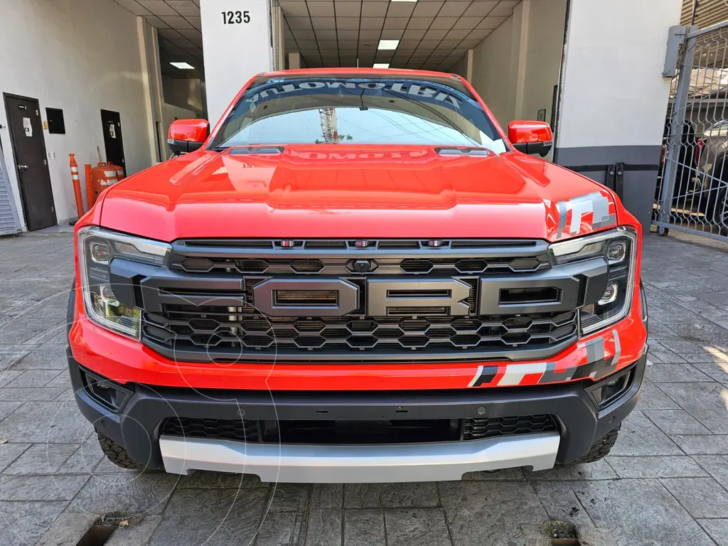 Ford Ranger Raptor 4x4 usado (2024) color Naranja precio $1,279,900