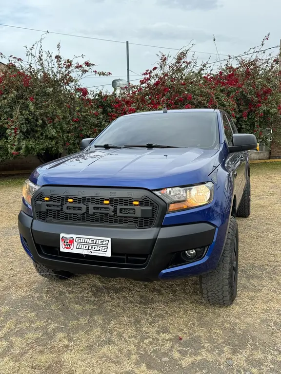 Ford Ranger XLS 3.2L 4x2 TDi CD Aut 2015/2016 usado (2017) color Azul ...