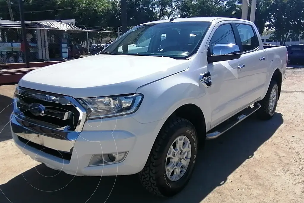 Ford Ranger XLT Diesel 4x4 Cabina Doble usado (2017) color Blanco ...