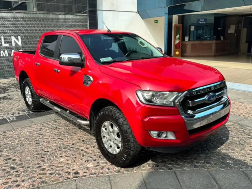 Ford Ranger XL Diesel Cabina Doble usado (2017) color Rojo precio $379,000