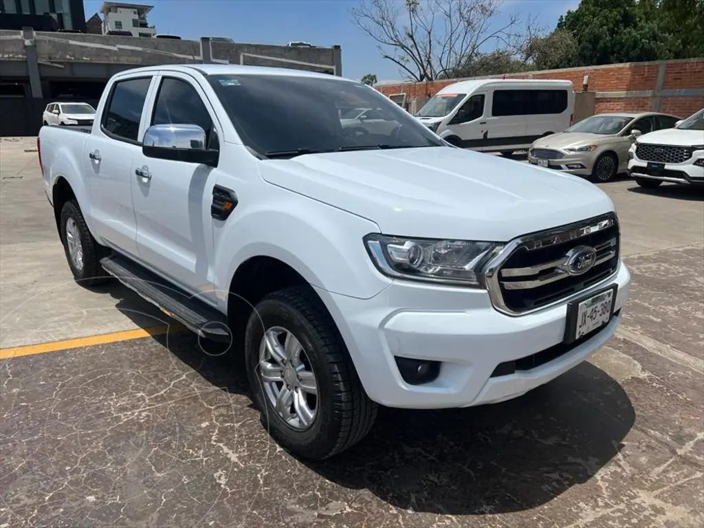 Ford Ranger XLT Gasolina 4x2 usado (2022) color Blanco precio $659,000