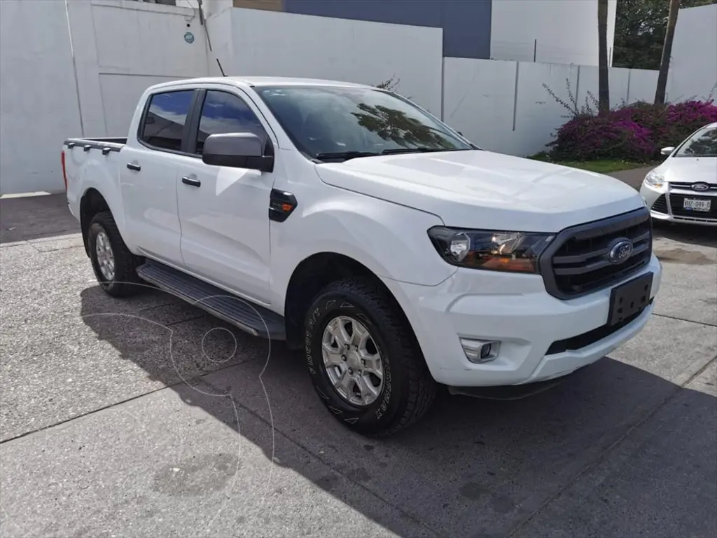 Ford Ranger XLS Gasolina 4x2 usado (2021) color Blanco precio $539,900