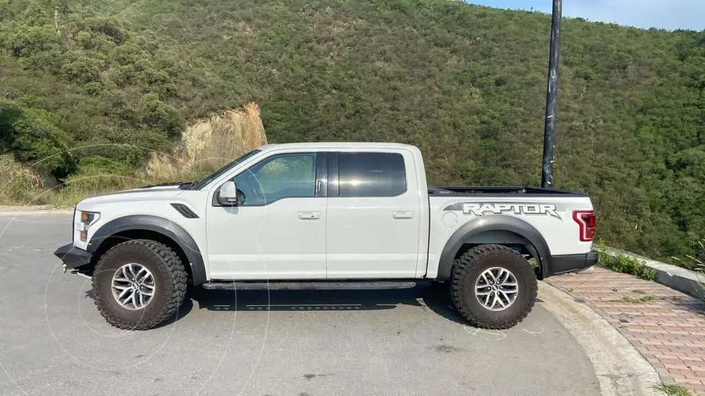 Ford Raptor Raptor Doble Cabina 4x4 (Equipo Adicional) usado (2017 ...