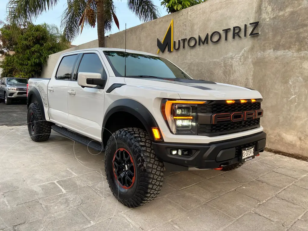 Ford Raptor Doble Cabina financiado en mensualidades enganche $560,700