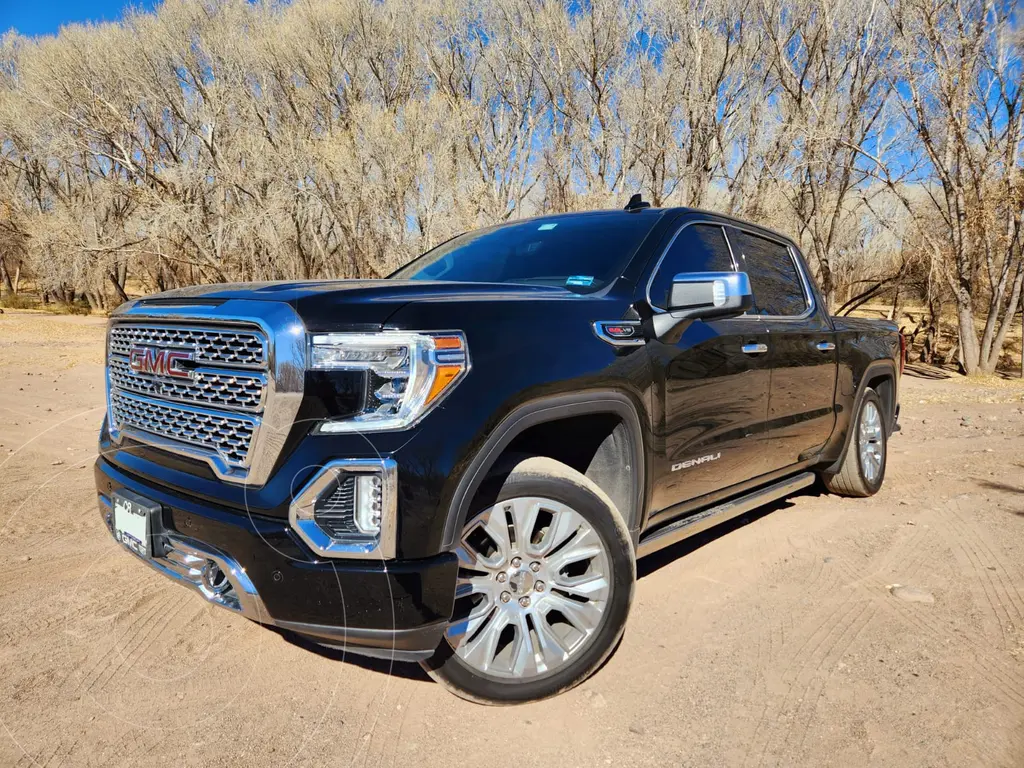GMC Sierra Denali usado (2021) color Negro precio $1,260,000