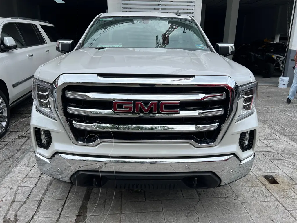 GMC Sierra Cabina Regular 4x4 usado (2020) color Blanco precio $824,900