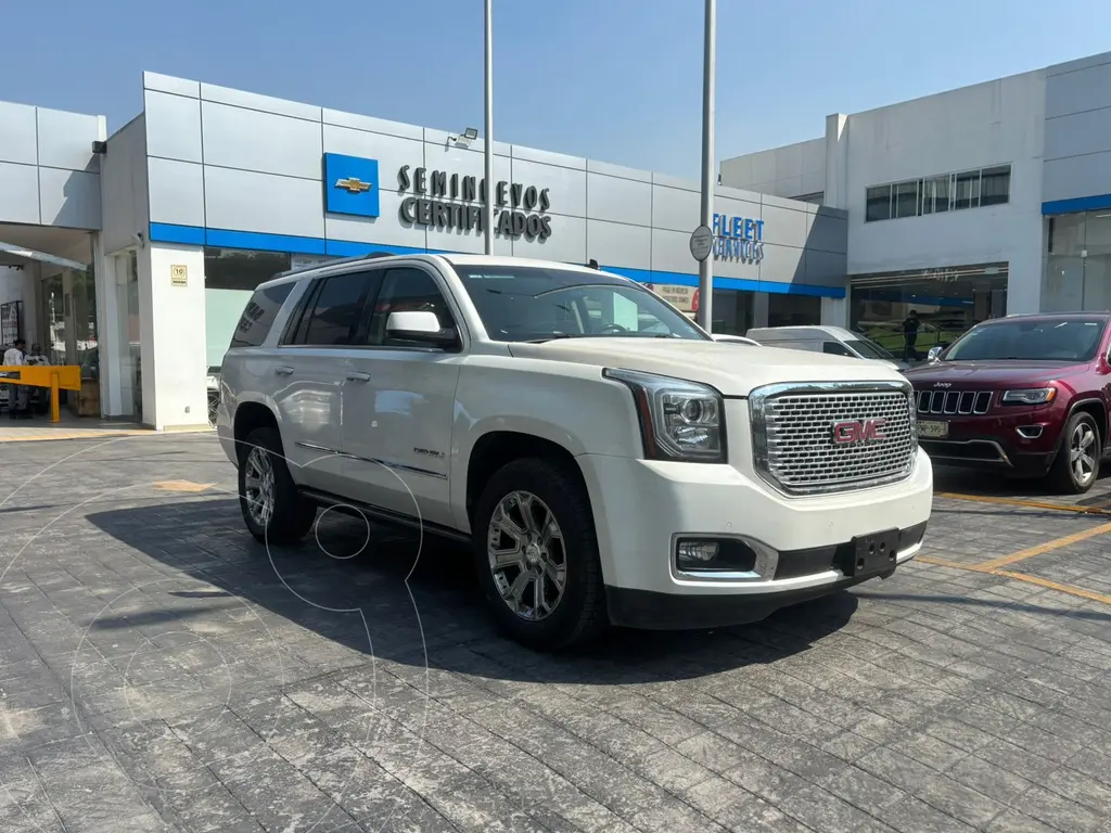 GMC Yukon Denali 8 Vel AWD usado (2017) color Blanco precio $580,000