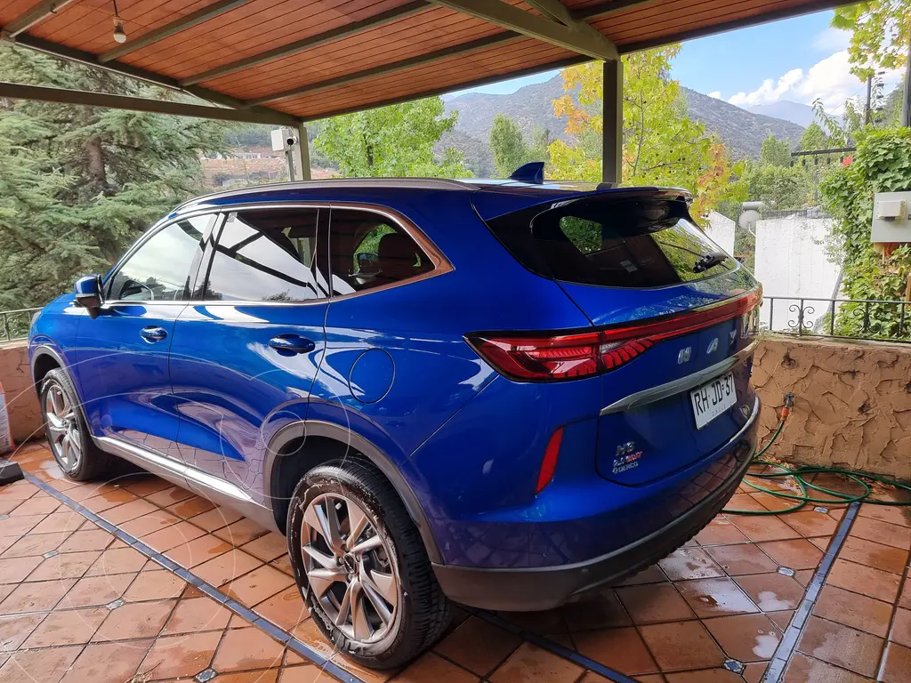 Haval H6 2.0L Deluxe 4x2 usado (2022) color Azul precio $15.500.000