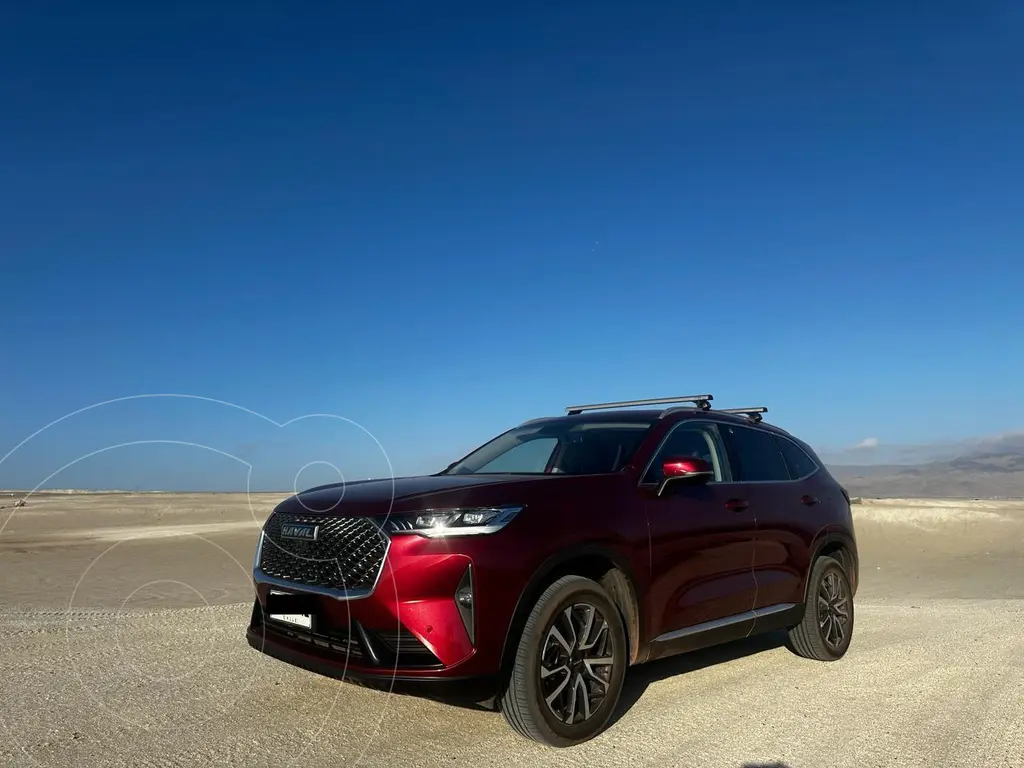 Haval H6 2.0L Elite 4x2 usado (2022) color Rojo precio $16.200.000