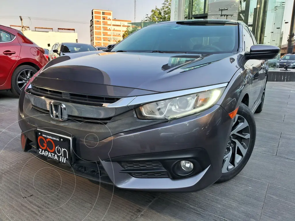 Honda Civic i-Style Aut usado (2018) color Gris precio $320,000