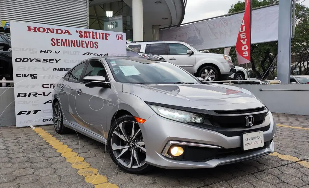 Honda Civic Touring Aut usado (2019) precio $458,500
