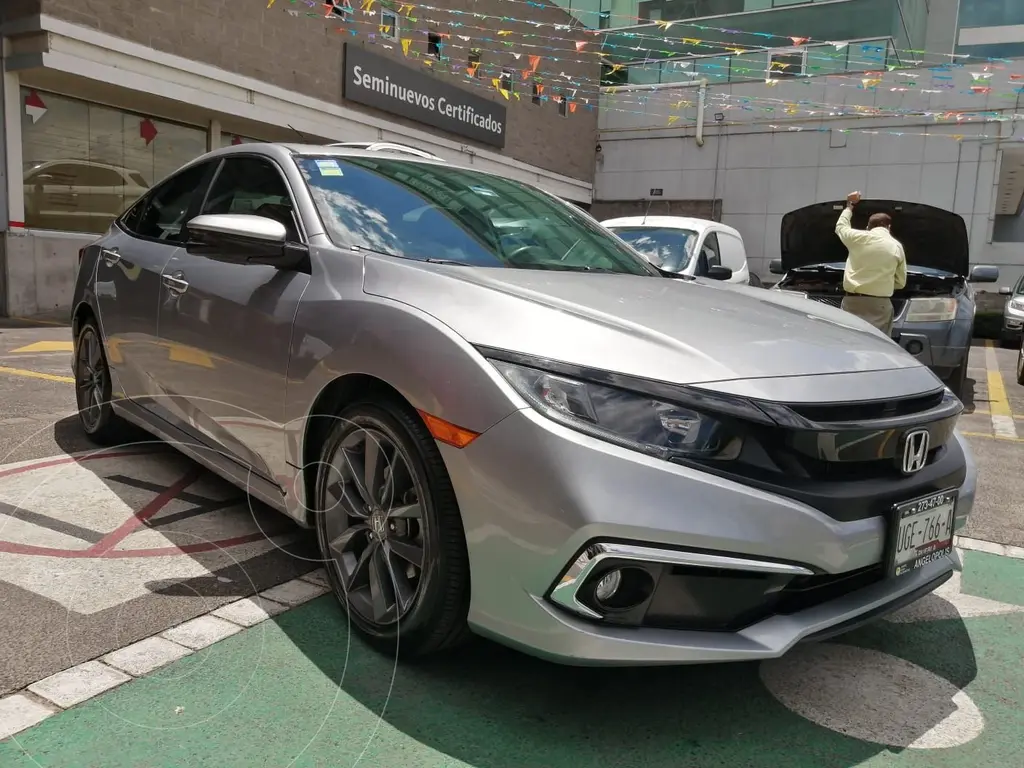 Honda Civic Turbo Plus Aut usado (2020) color plateado precio $459,000