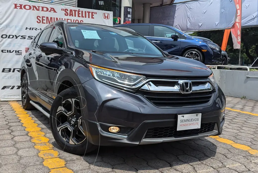 Honda CR-V Touring usado (2018) color Gris precio $379,000