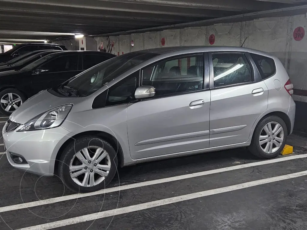 Honda Fit EXL Aut usado (2011) color Plata precio u$s9.000