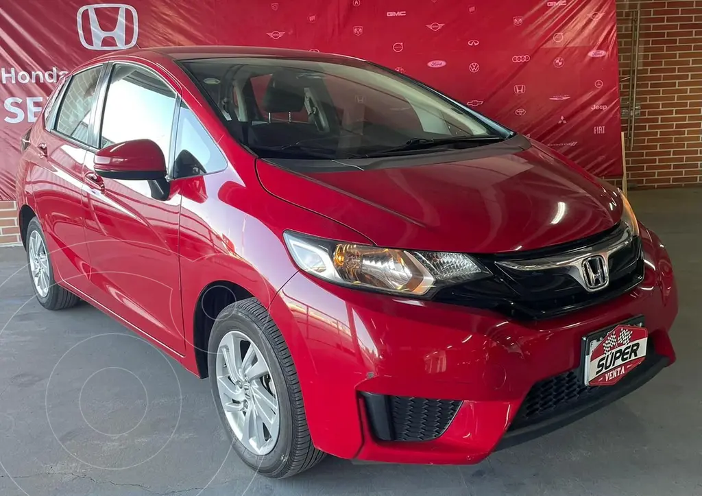 Honda Fit Fun 1.5L usado (2017) color Rojo precio $235,000