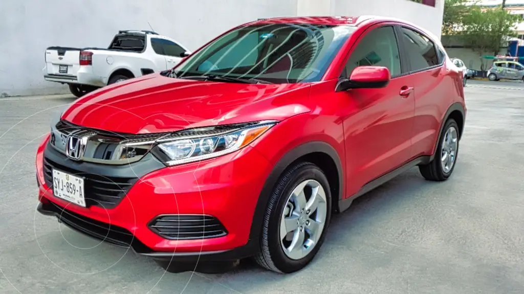 Honda HR-V Uniq usado (2022) color Rojo precio $385,000