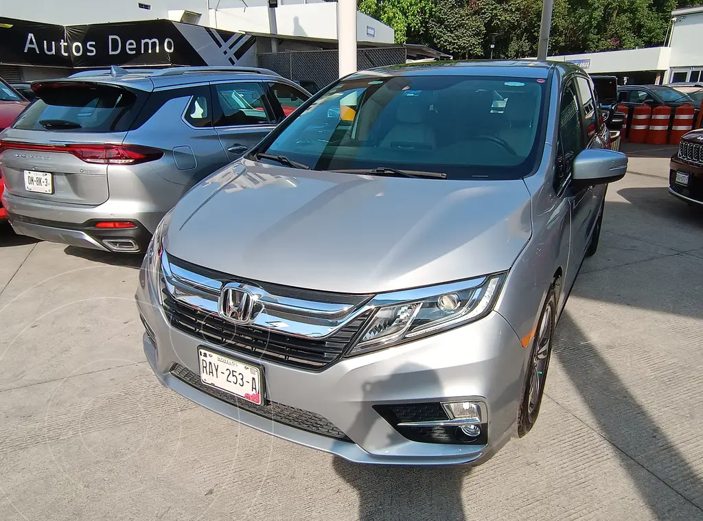 Honda Odyssey EXL usado (2018) color Plata Diamante precio $538,000