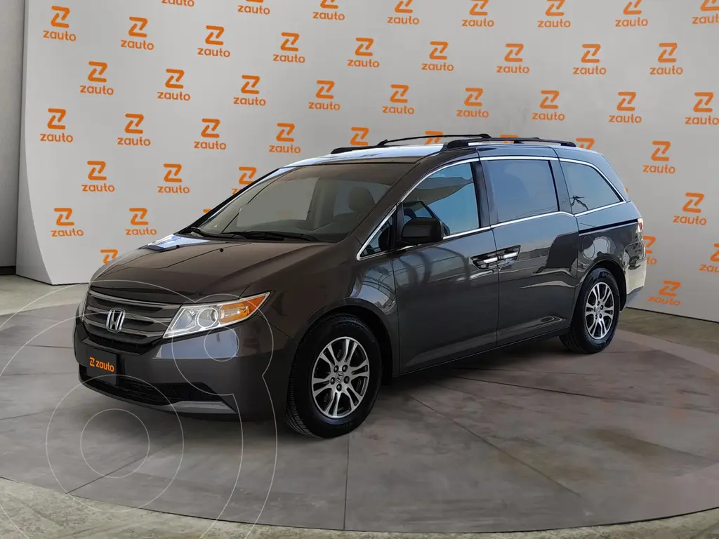 Honda Odyssey LX usado (2013) color Gris precio $259,000