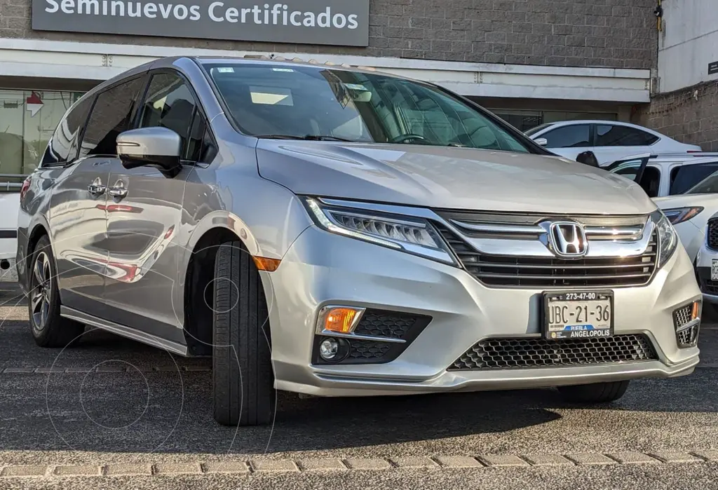 Honda Odyssey Touring usado (2018) color Gris precio $670,000