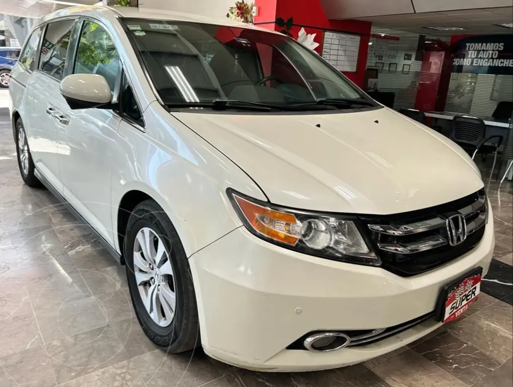 Honda Odyssey EXL usado (2016) color Blanco precio $429,000