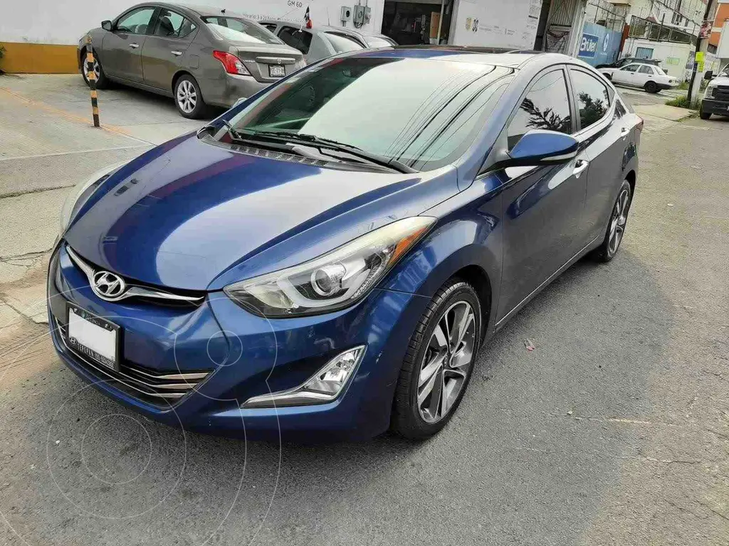 Hyundai Elantra Limited Tech Navi Aut usado (2016) color Azul precio ...