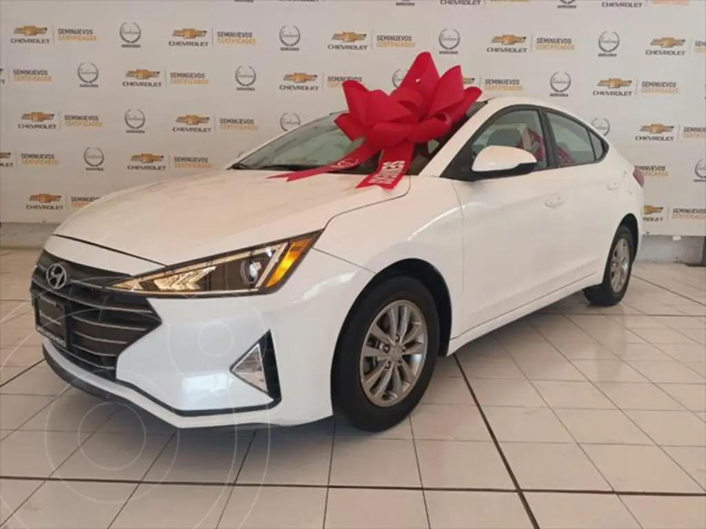 Hyundai Elantra GLS Aut usado (2020) color Blanco precio $283,000