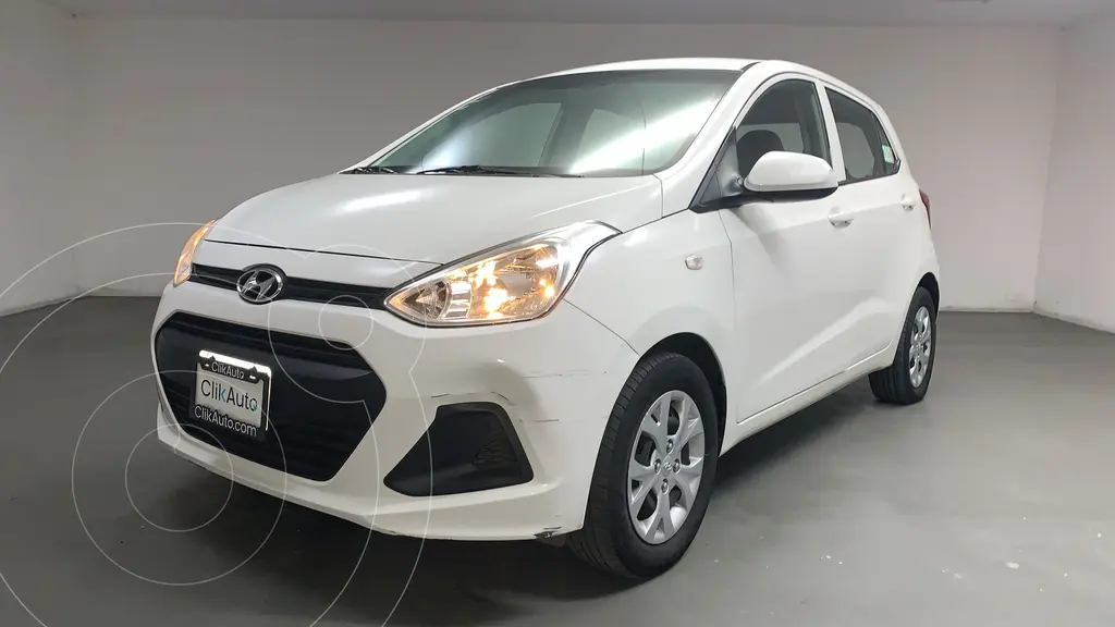 Hyundai Grand i10 GL MID usado (2016) color Blanco precio $165,000