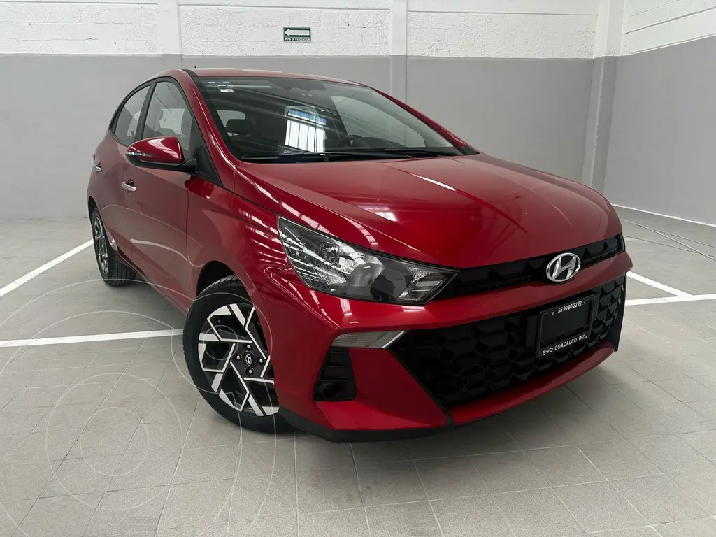 Hyundai HB20 GL Mid usado (2023) color Rojo precio $325,000