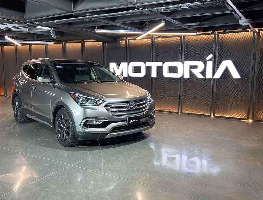 Hyundai Santa Fe Sport 2.0L usado (2017) color Gris precio $369,000