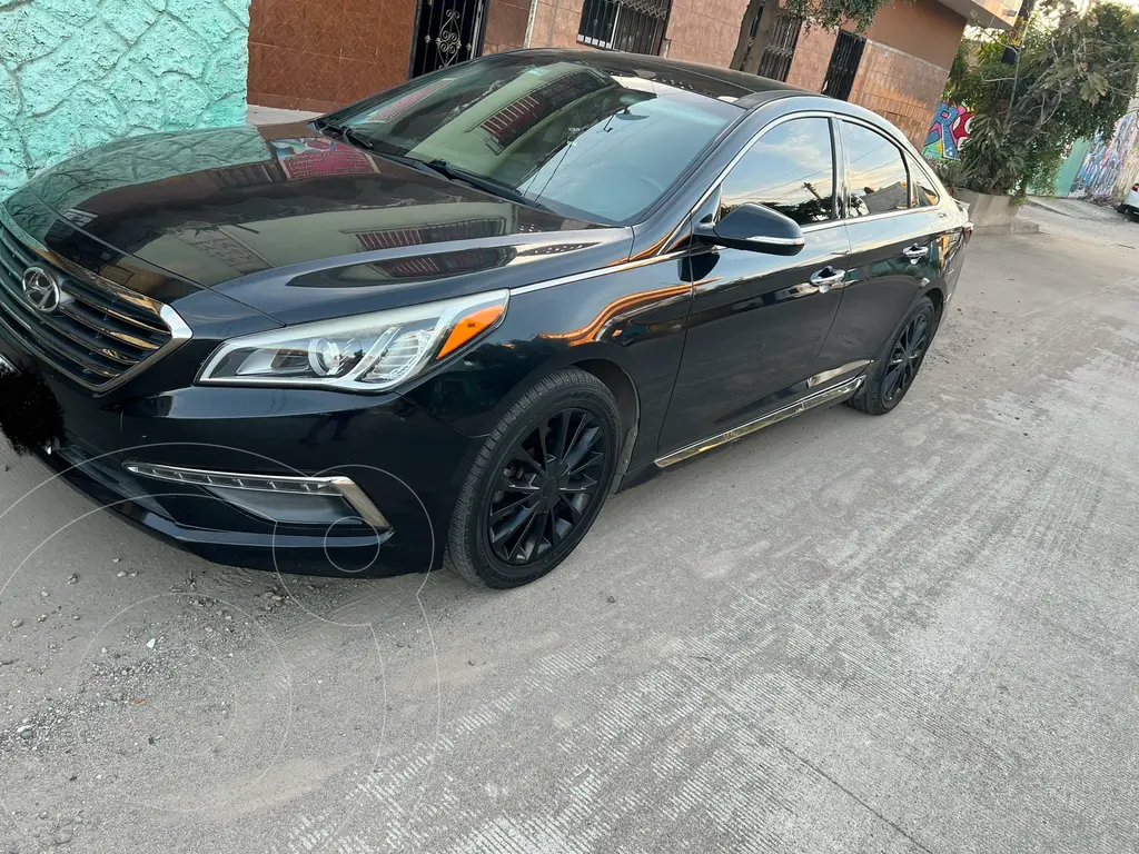 Hyundai Sonata Limited usado (2015) color Negro precio $185,000