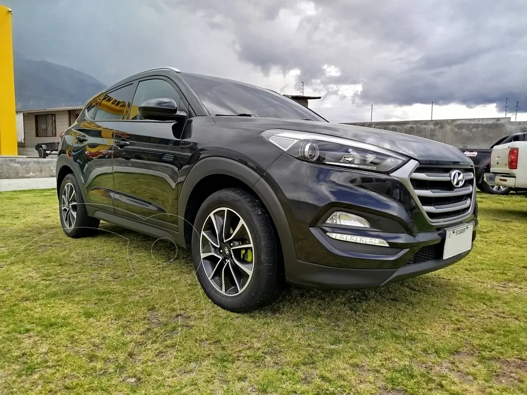 Hyundai Tucson 2.0L Full TM usado (2019) color Negro precio u$s20.900