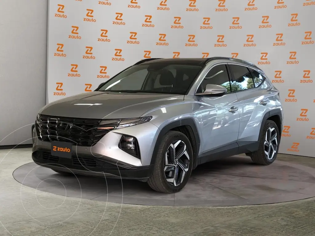 Hyundai Tucson Limited Tech usado (2023) color Plata precio $545,299