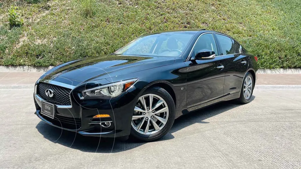 Infiniti Q50 Luxury usado (2018) color Negro precio $410,000