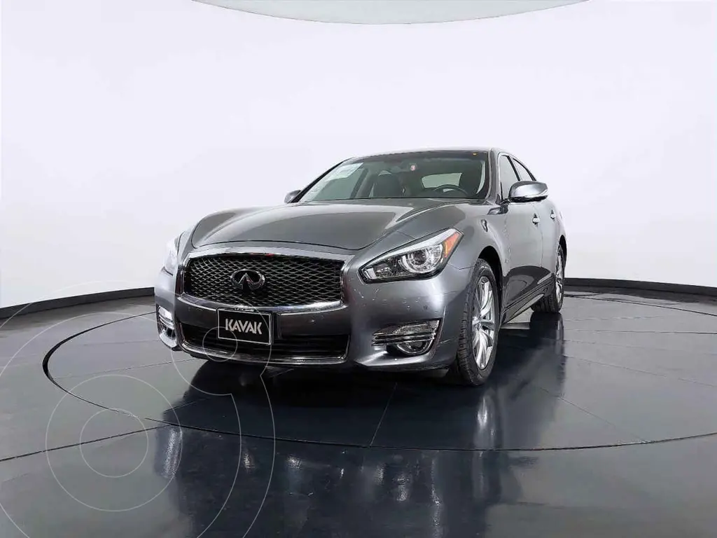 Infiniti Q70 Seduction 3.7 usado (2016) color Gris precio $337,999