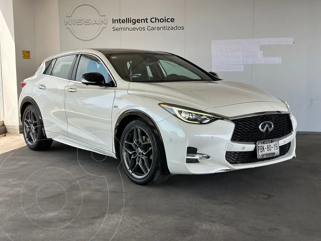 Infiniti QX30 Sport usado (2018) color Blanco precio $399,800