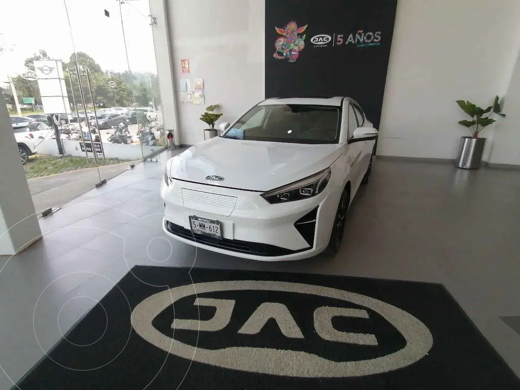 JAC E J7 Electric usado (2023) color Blanco precio $650,000