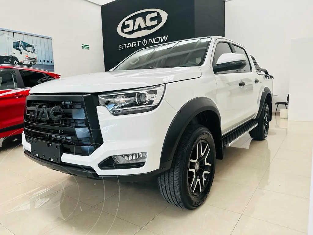 JAC Frison T8 2.0L financiado en mensualidades enganche $93,600 mensualidades desde $8,500