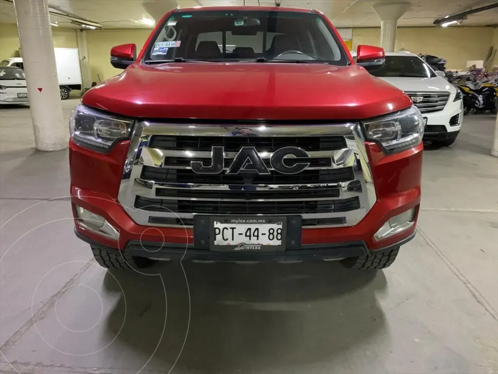 JAC Frison T8 2.0 MT usado (2022) color Rojo precio $295,000