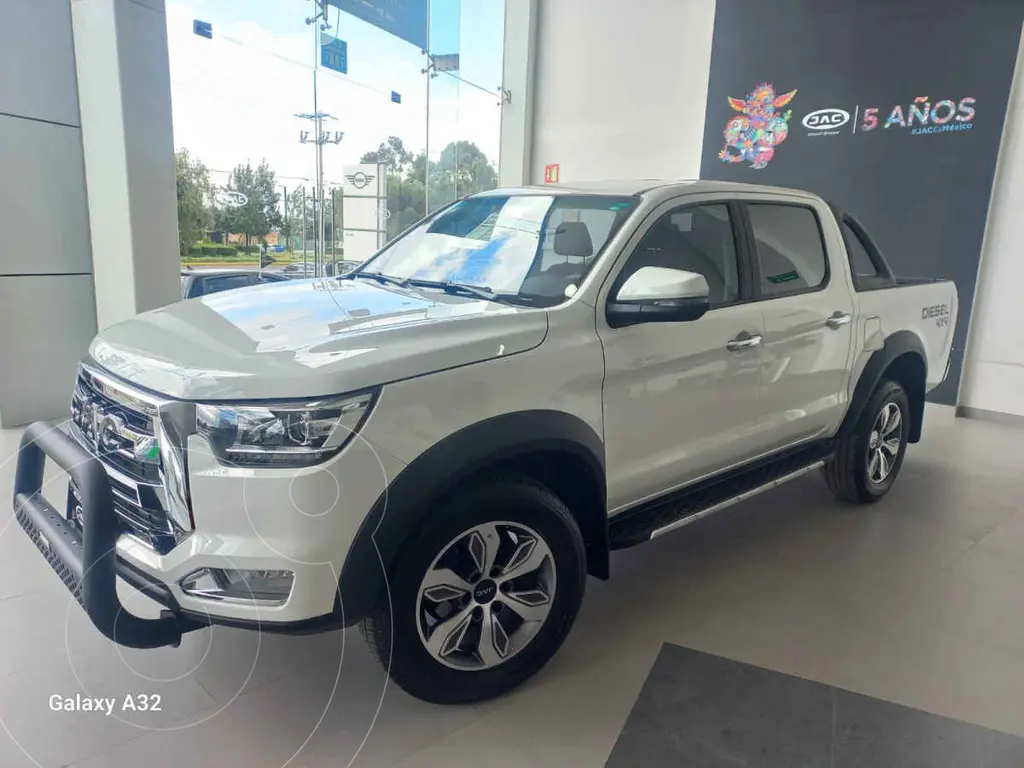 JAC Frison T8 T8 usado (2022) color Blanco precio $489,900