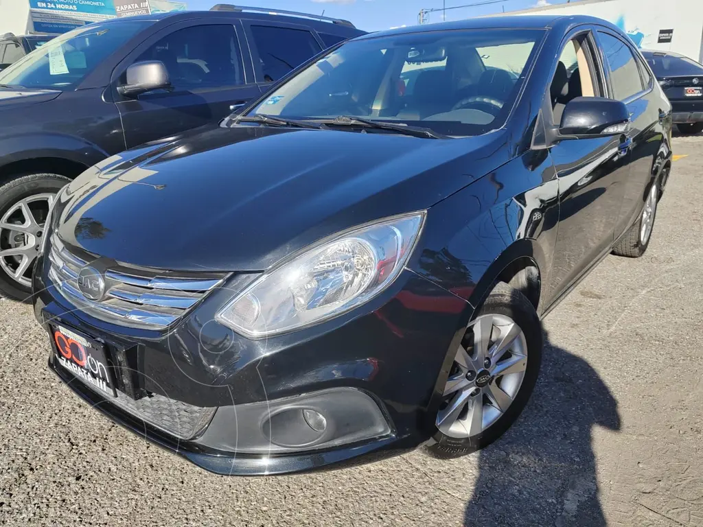JAC J4 Trend usado (2020) color Negro precio $220,000