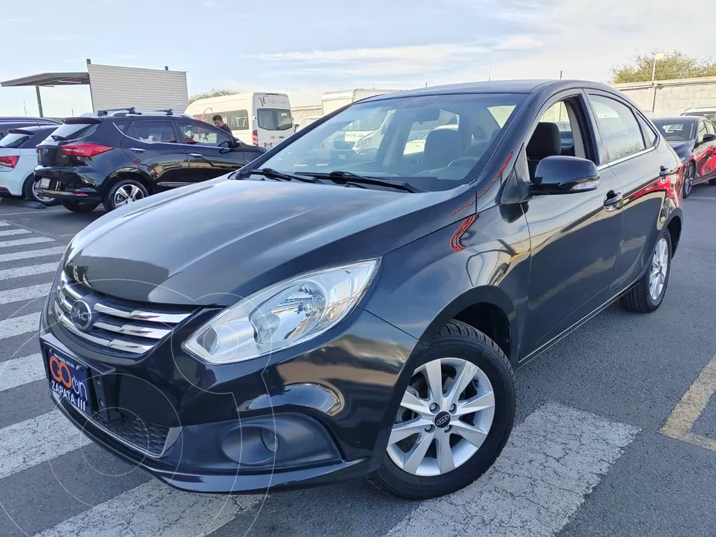 JAC J4 1.5L usado (2019) color Negro precio $205,000