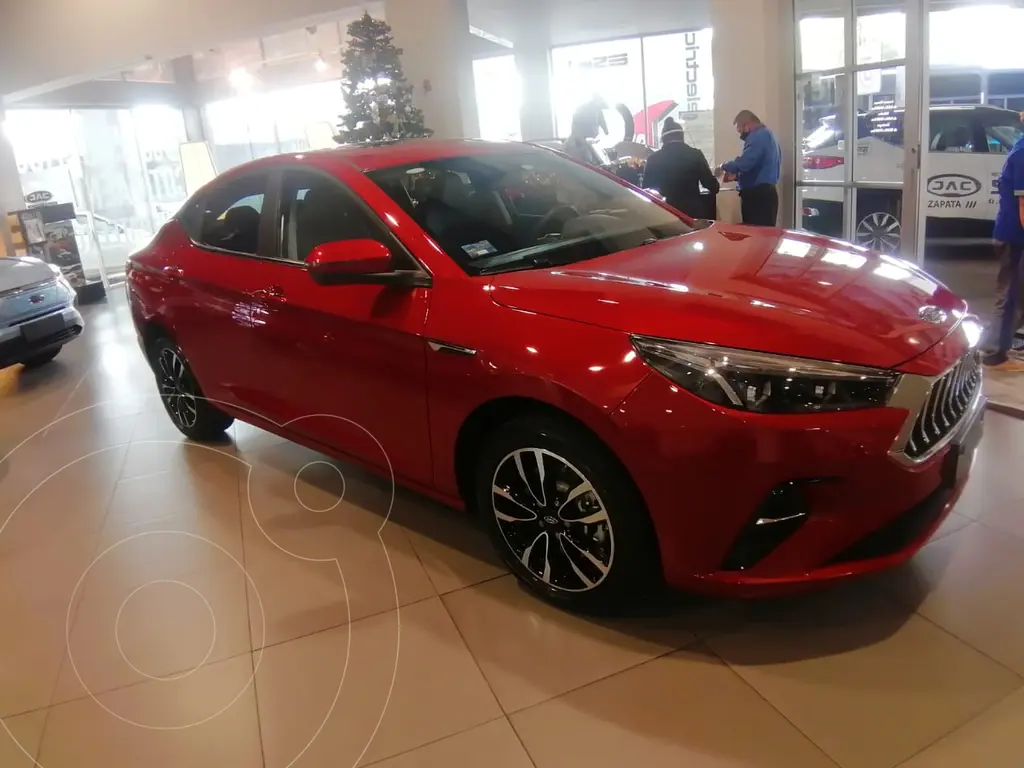 JAC J7 Limited Aut nuevo color Rojo precio $457,000